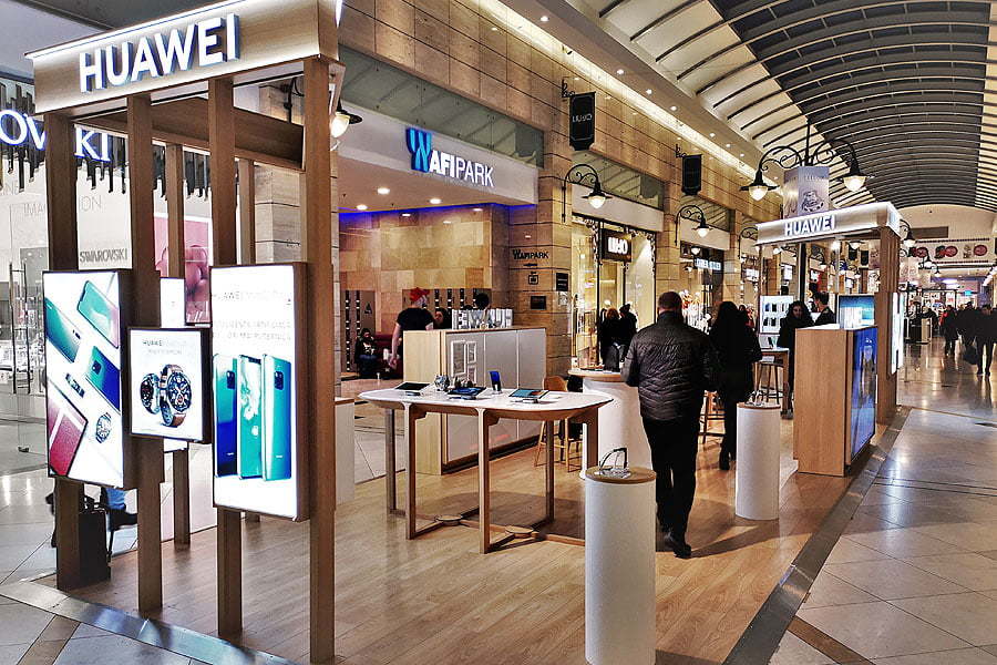 Primul Experience Shop Huawei din România | Revista Biz - Prima revista ...
