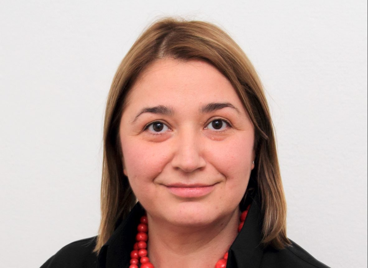 O româncă, în boardul global Amrop | Revista Biz - Prima revista de ...