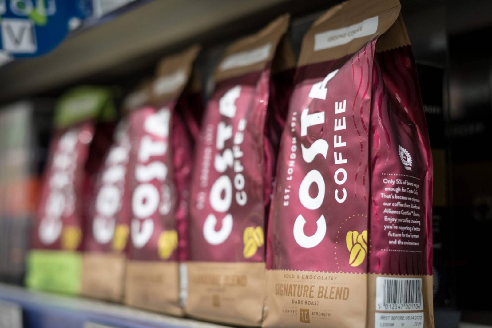 Veste bună pentru iubitorii de cafea: Costa Coffee este disponibilă în ...