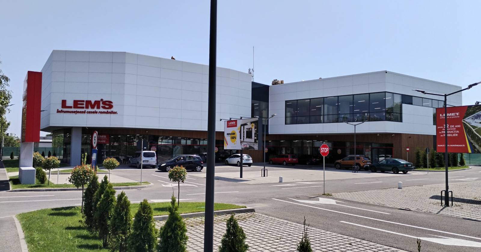 LEMET a investit 20 mil. lei în noul magazin LEMS din Câmpina, dotat și ...