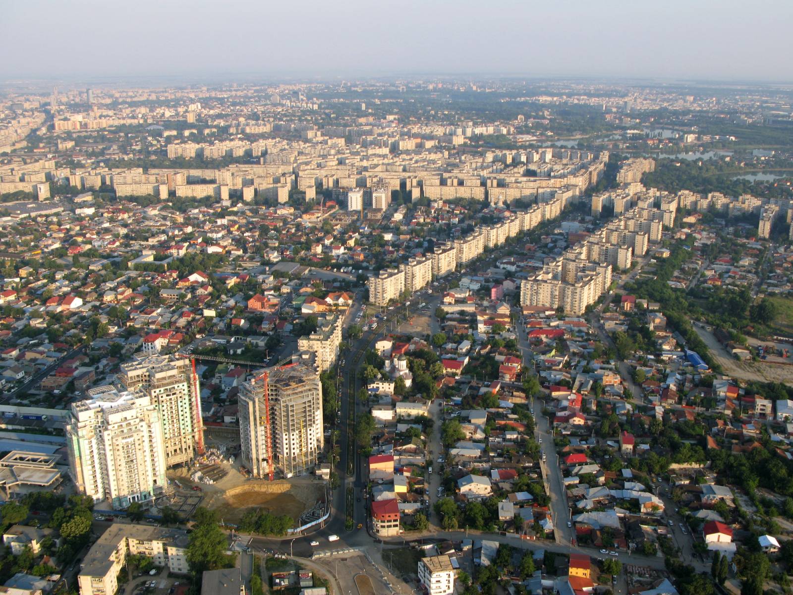 Bucureștiul studiat din satelit: Ce zone pe unde se construiește ...