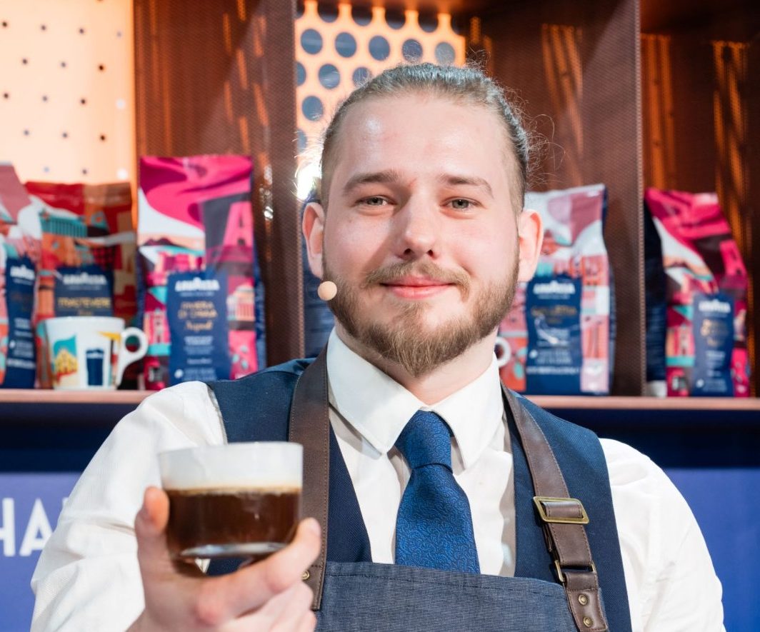 Barista Ștefan Manole, două premii la finala Lavazza Barista Challenge ...